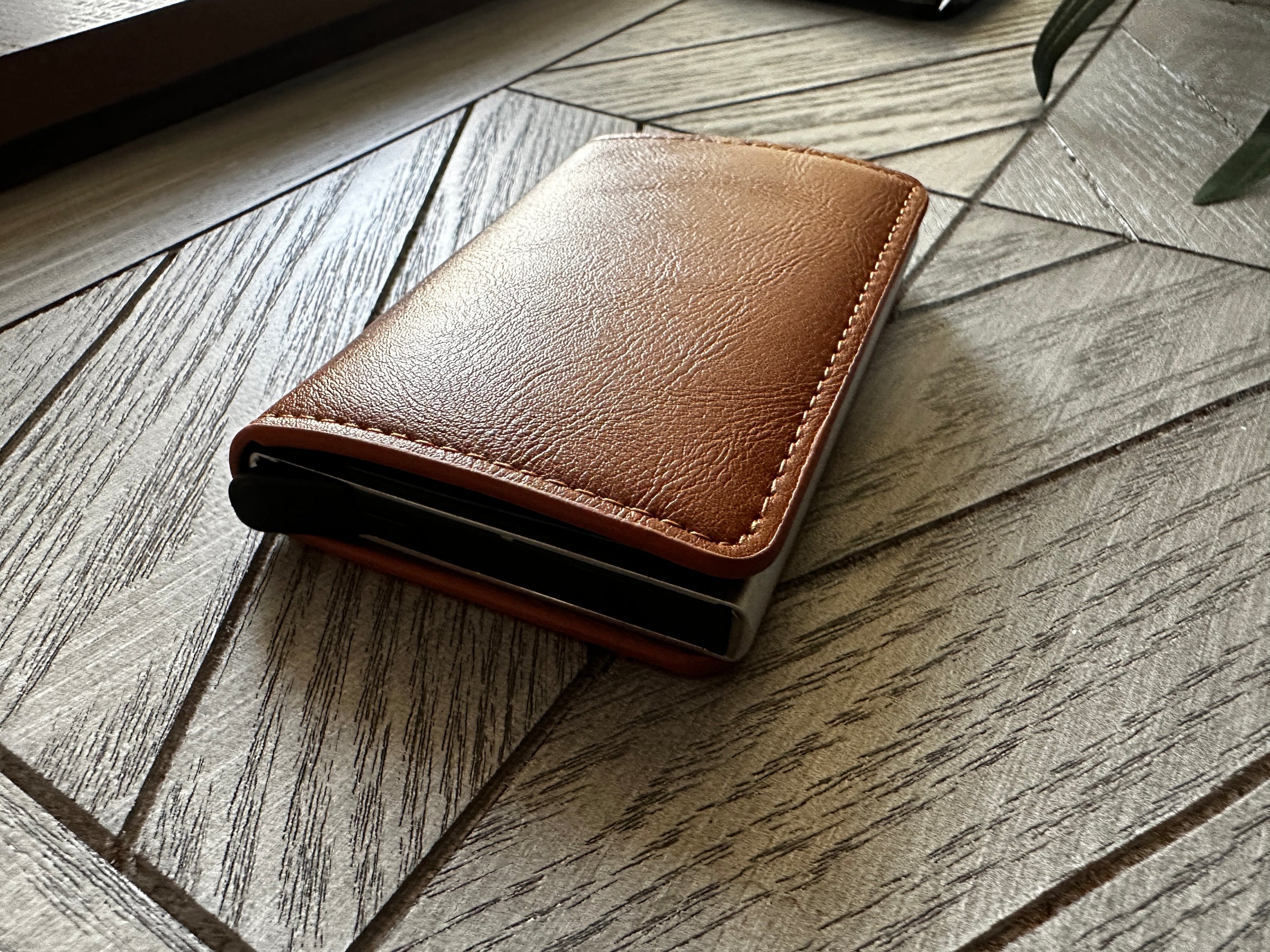 RFID Blocking Pop Wallet | NFC Blocking | For NFC Business Cards